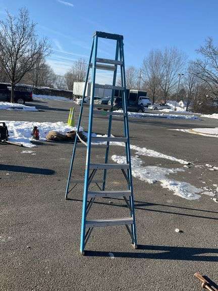 Werner 8-Foot Fiberglass Step Ladder Model 678 Type I Commercial - Hash ...