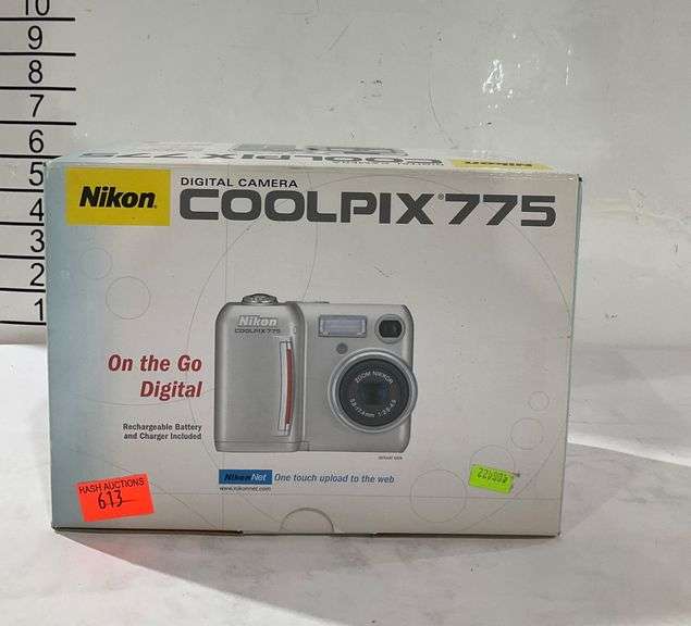Nikon COOLPIX 775 Digital Camera with Original Box and Accessories ...