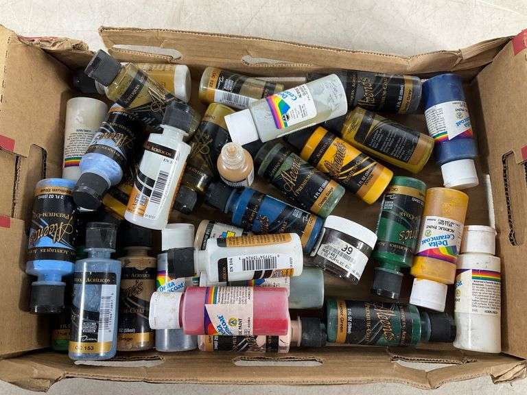Lot of Acrylic Paint Bottles in Assorted Colors and Brands - Hash Auctions