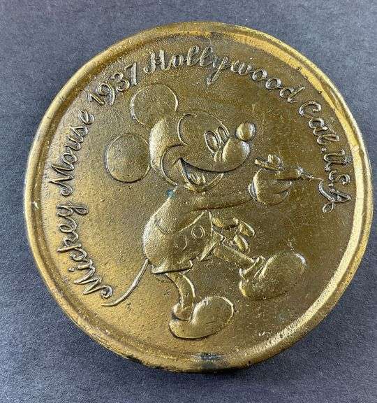 Mickey Mouse 1937 Hollywood Cal. US Belt Buckle - Hash Auctions