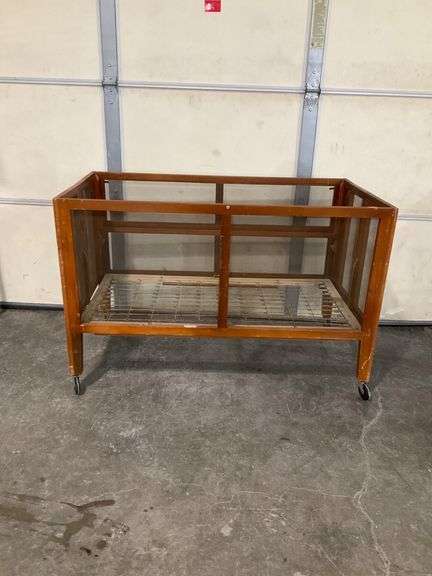 Trimble Kiddie-Koop Wooden Infant Crib with Mesh Sides - Hash Auctions