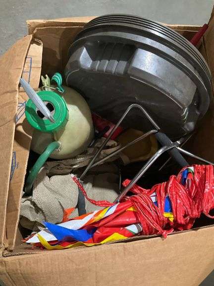 Pallet lot located inside. Funnel, partial bags of weed and feed/insect ...