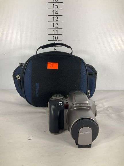 Olympus Digital Camera with Targus Case - Hash Auctions