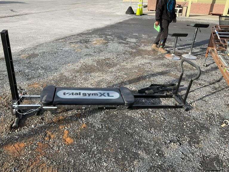 Total Gym XL Home Fitness System with Accessories - Hash Auctions