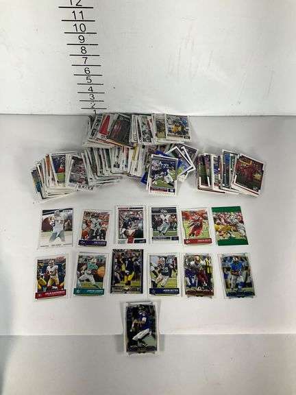 Assorted Football Trading Cards Featuring NFL Players - Hash Auctions