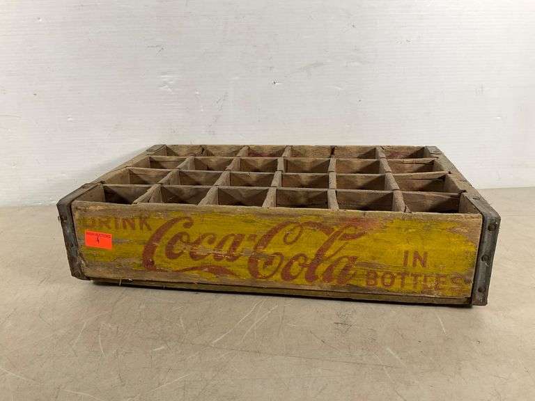 Vintage Wooden Coca-Cola Bottle Crate With Dividers - Hash Auctions