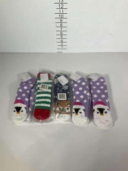Assorted Cozy Socks, 5 Pairs, Fits Sizes 9-11 - Hash Auctions