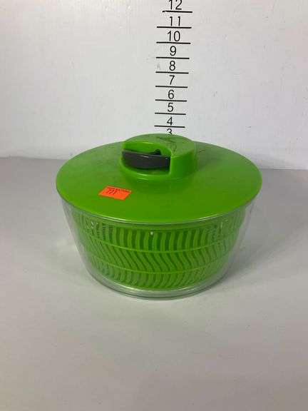 Progressive Salad Spinner with Green Lid and Clear Bowl - Hash Auctions