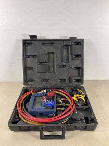 Mastercool Digital Manifold Gauge Set with Hoses and Carry Case - Hash ...