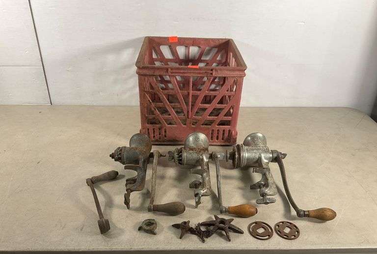 Lot of Vintage Hand-Crank Meat Grinders with Accessories and Shenandoah ...