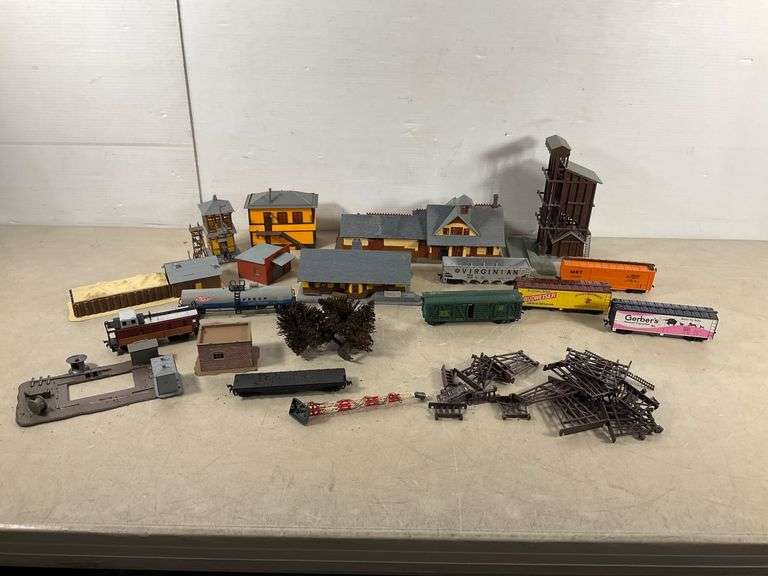 Collection of HO Scale Model Train Buildings, Cars, and Accessories ...