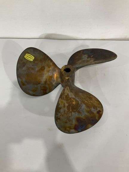 Metal 3-Blade Marine Propeller with ‘Dynamically Balanced’ Label - Hash ...