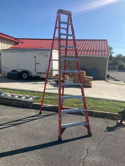 Werner 10’ Fiberglass A-Frame Ladder - Hash Auctions