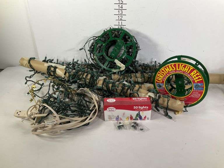 Christmas Lights with Light Reels and Accessories - Hash Auctions