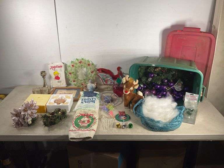 Holiday-Themed Assorted Decor and Ornaments in Damaged Tote - Hash Auctions