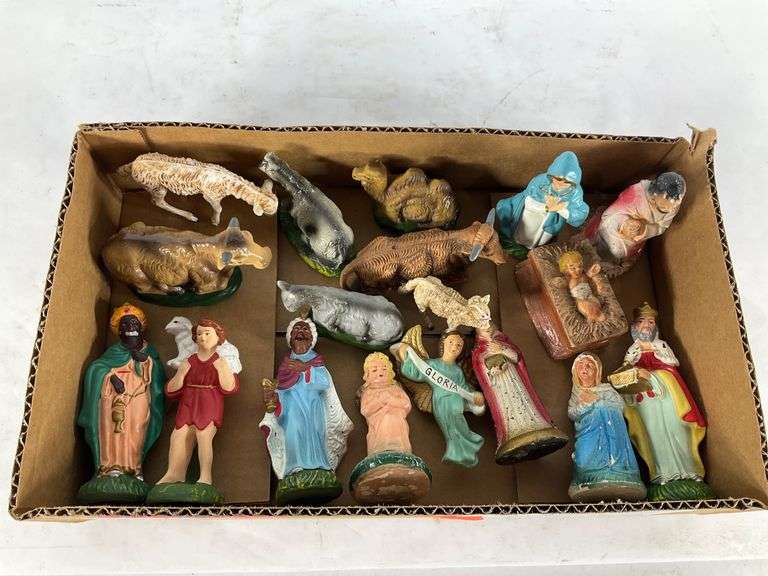 18-Piece Painted Nativity Set with Figurines and Animals - Hash Auctions