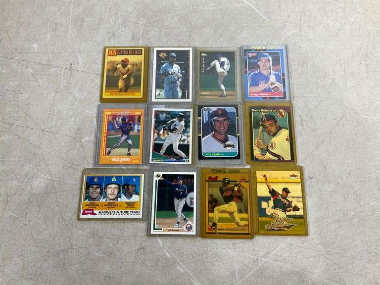 12 Baseball Trading Cards, Each with Protectors - Hash Auctions