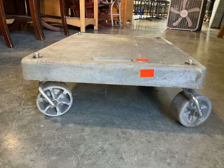 Metal Platform Dolly with Swivel Casters, 200 lb Capacity - Hash Auctions