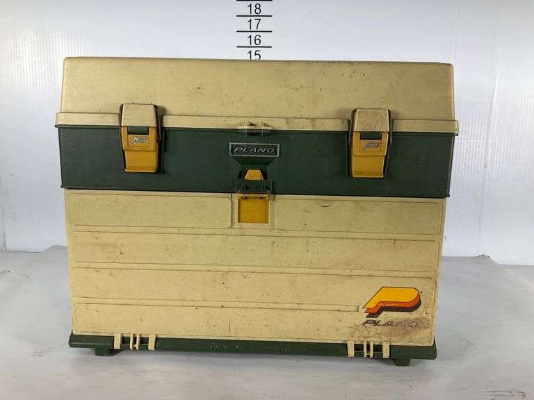Plano Green and Beige Plastic Tackle Box with Multiple Pull-Out Trays ...