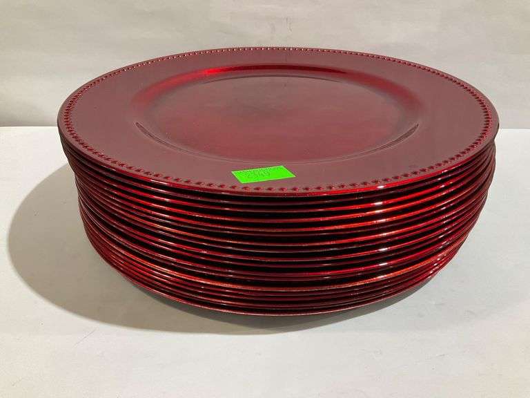 18 Decorative Red Charger Plates - Hash Auctions