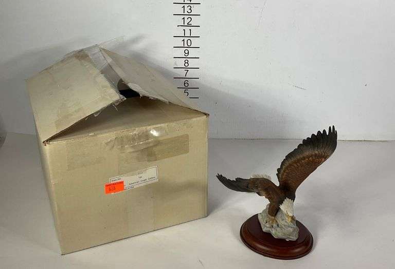 American Eagle Gallery Fine Porcelain Eagle Figurine on Base - Hash ...