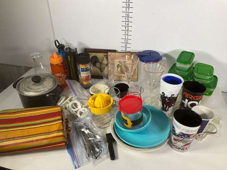 Assorted Kitchenware and Household Items Lot - Hash Auctions