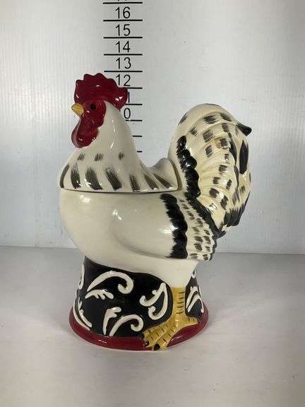 Painted Ceramic Rooster-Shaped Container with Removable Lid - Hash Auctions