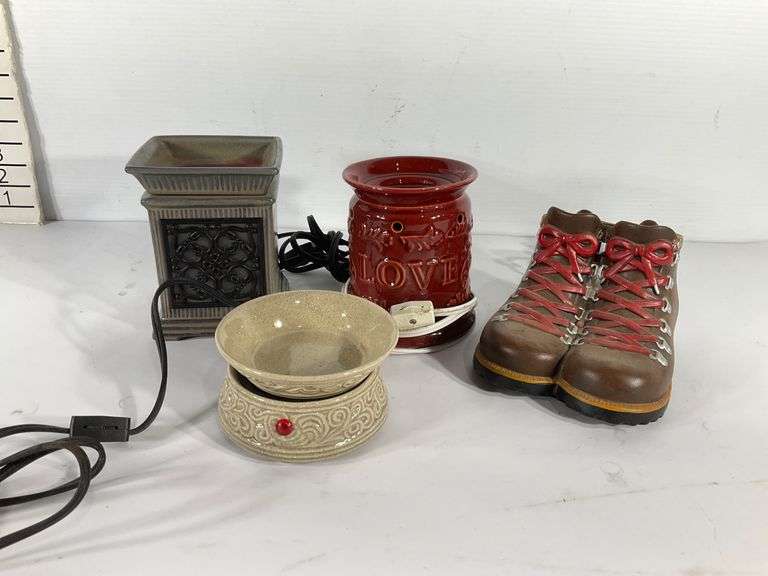 Collection of Four Electric Wax Burners Including Ceramic and Novelty ...