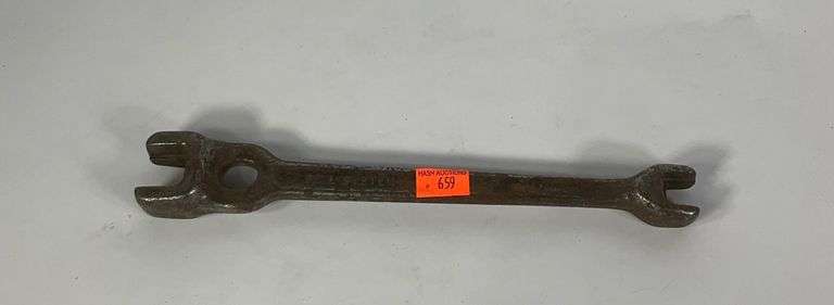 Bell System Double-Ended Wrench with Open and Boxed Ends - Hash Auctions