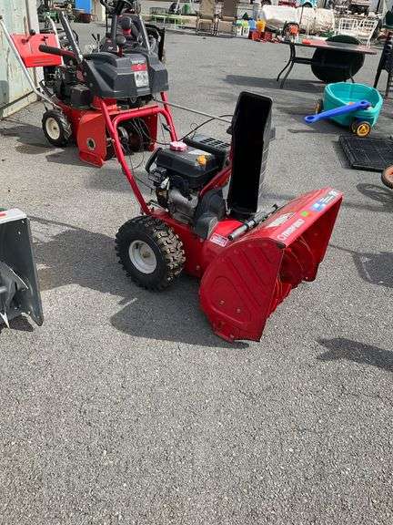 Troy-Bilt Storm 2620 Two-Stage Snow Blower with 26-Inch Clearing Width - Hash Auctions