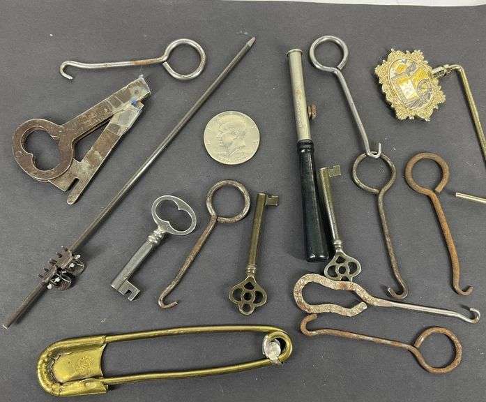 Assorted Vintage Metal Items Including Keys, Hooks, Safety Pins, and ...