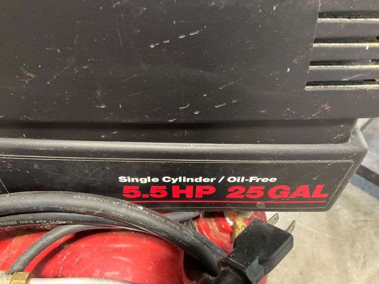 Craftsman 5.5 HP 25-Gallon Single-Cylinder Oil-Free Air Compressor ...