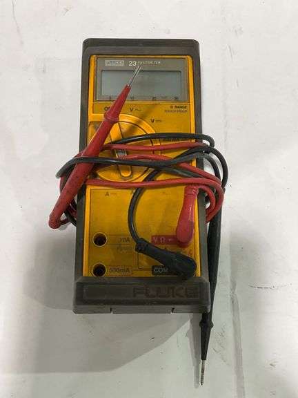 Fluke 23 Digital Multimeter with Test Leads - Hash Auctions
