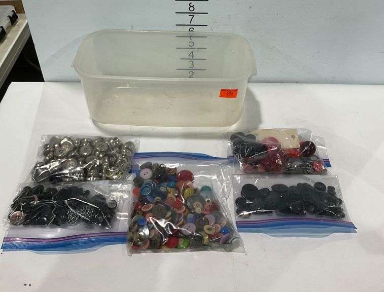 Assorted Buttons in Zipper Bags with Plastic Storage Bin - Hash Auctions