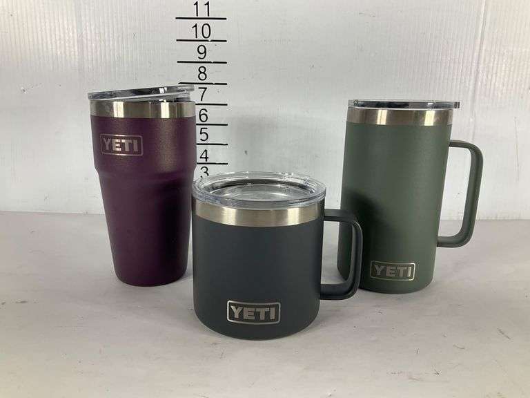 Set of Three Yeti Tumblers and Mugs in Assorted Colors - Hash Auctions