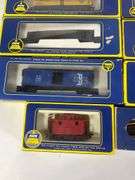 Lot of 9 AHM HO Scale Model Train Cars in Original Boxes and Track Set ...