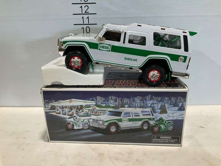 Hess 2004 Utility Vehicle And Motorcycles with Box - Hash Auctions
