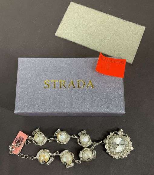 Strada pearl wrist watch 8in , new - Hash Auctions