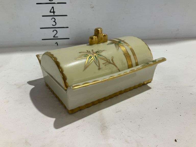 Lacoo China Lidded Porcelain Trinket Box with Bamboo Motif - Hash Auctions
