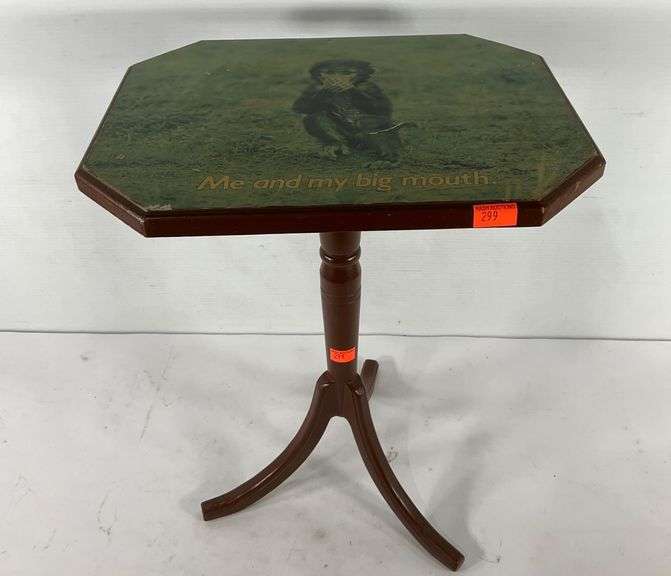 Octagonal Tilt-Top Table with Monkey Image and Text - Hash Auctions