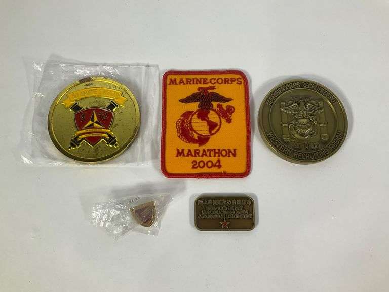 Collection of Marine Corps and Commemorative Military Items - Hash Auctions