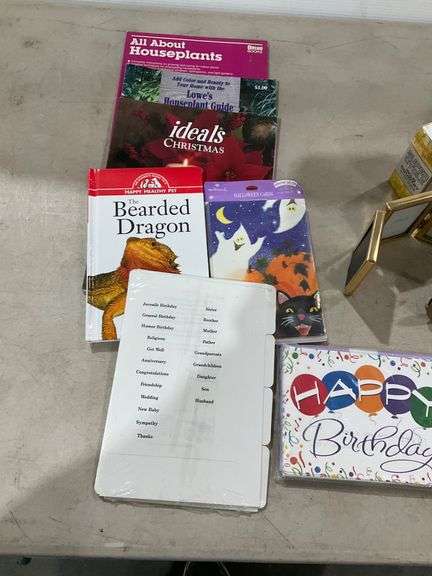 Assorted Household Items, Books, and Decorative Pieces - Hash Auctions