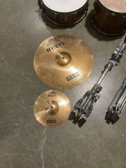 Pearl SoundCheck Series Red Drum Kit with Sabian B8 Cymbals and ...