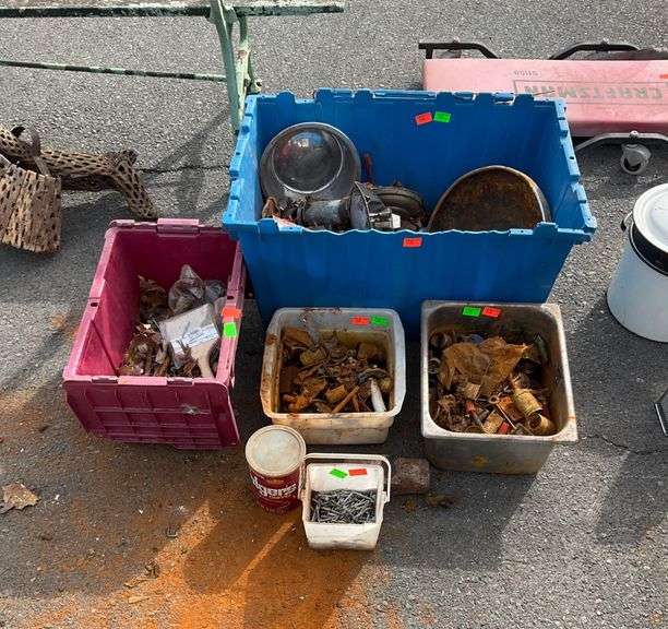 Mixed Lot of Hardware and Tools with Rust - Hash Auctions