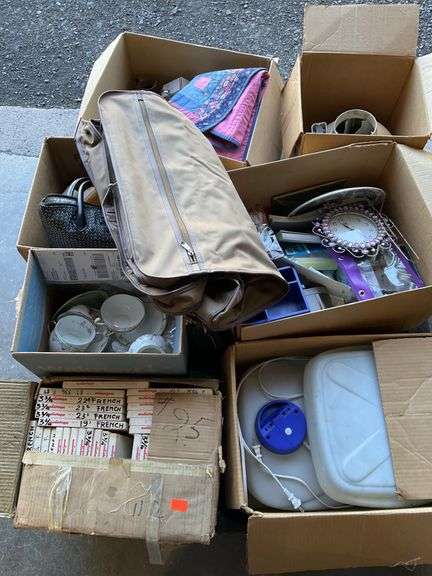 Pallet Lot: Assorted Household and Decorative Items in Multiple Boxes ...