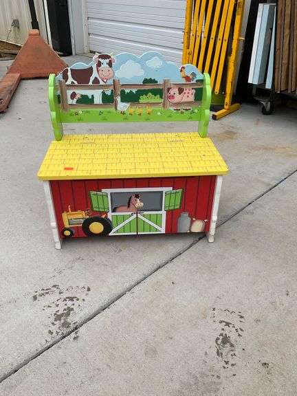 Farm-Themed Kids Toy Box Storage Bench with Painted Animal Motifs ...