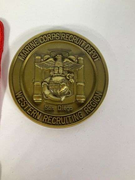 Collection of Marine Corps and Commemorative Military Items - Hash Auctions