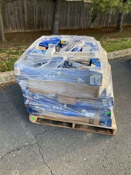 Pallet of New Automotive Parts for Various Makes and Models - Hash Auctions