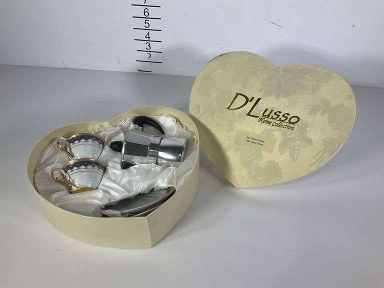 D’Lusso Heart-Shaped Boxed Coffee Set with Espresso Maker and Cups ...