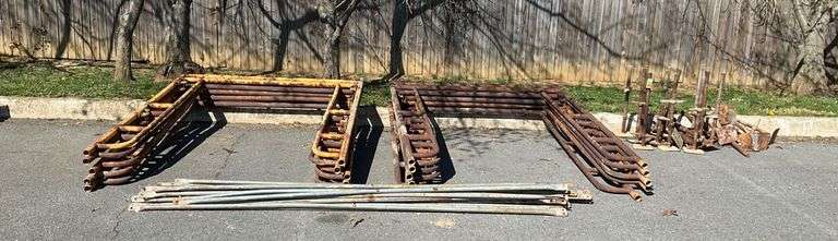 Set of 23 Scaffolding Stands with 10 Frames and Additional Components ...